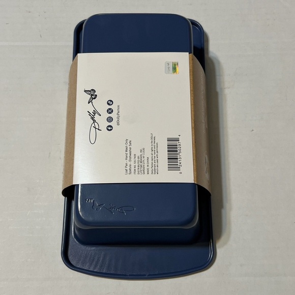 Dolly Parton | Kitchen | Dolly Parton Loaf Pan With Spatula | Poshmark